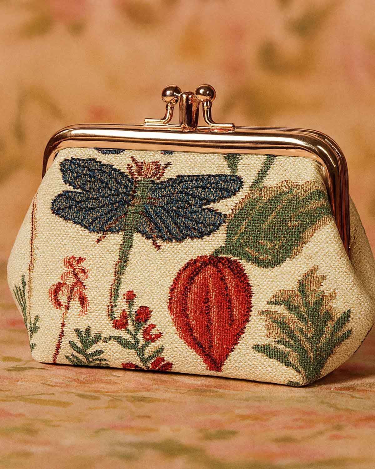 Morning Garden' Tapestry Pocket Purse | The Classic Boutique